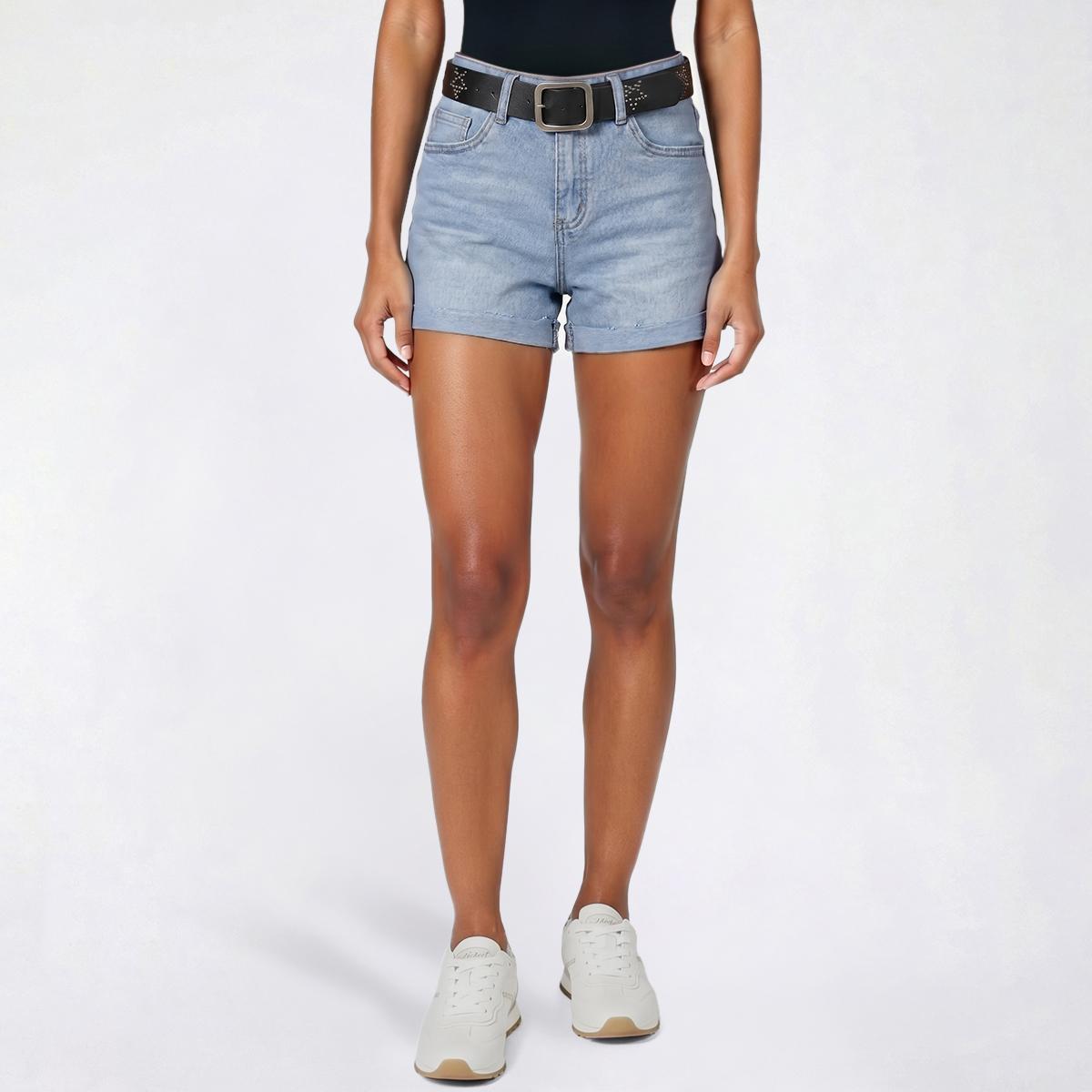Click here for Juniors YMI(R) Raw Cuffed Belted Star Shorts prices